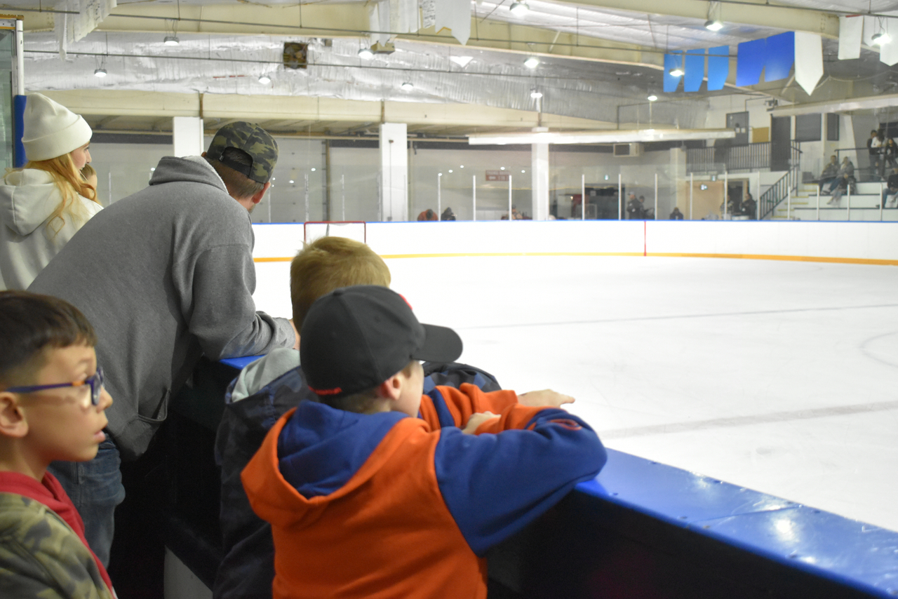 Recent Photos - Edson Eagles