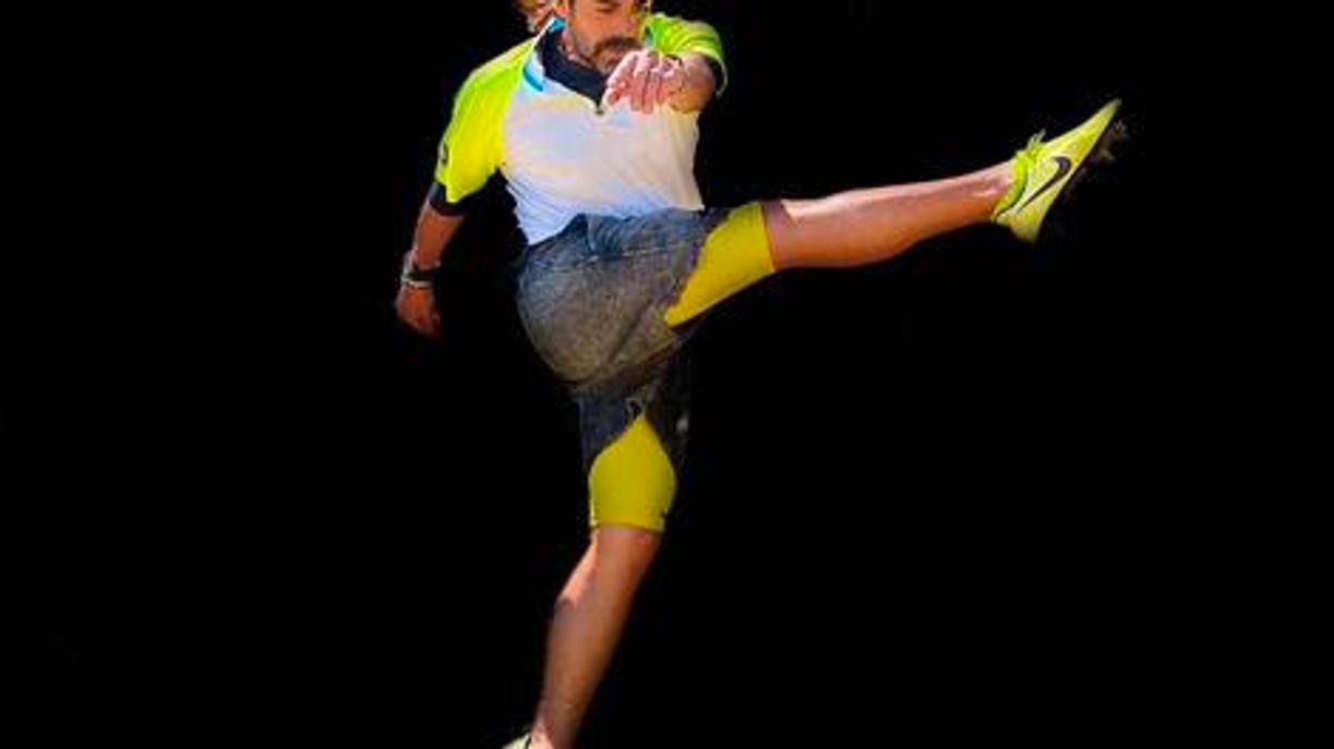 News: KICKER JORGE LEON SIGNS WITH ORLANDO, MEXICO CITY NATIVE TO KICK ...