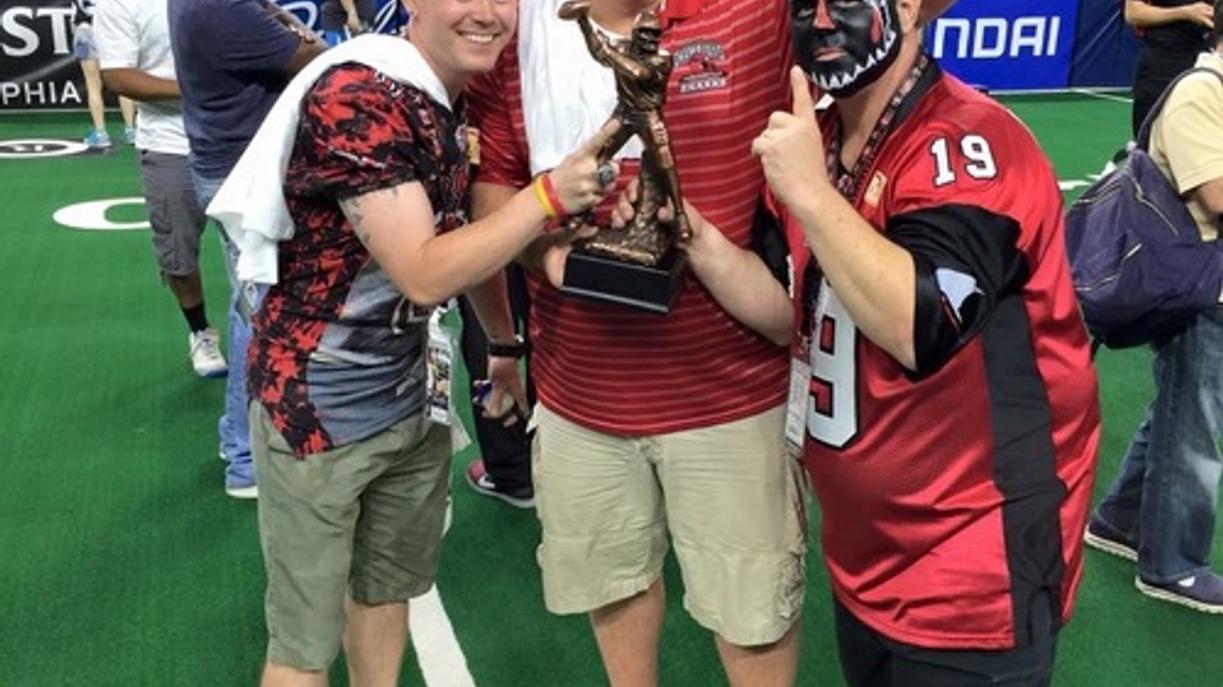 News: Meet Steve Curran Who Has Been With The Sharks Since Day One ...