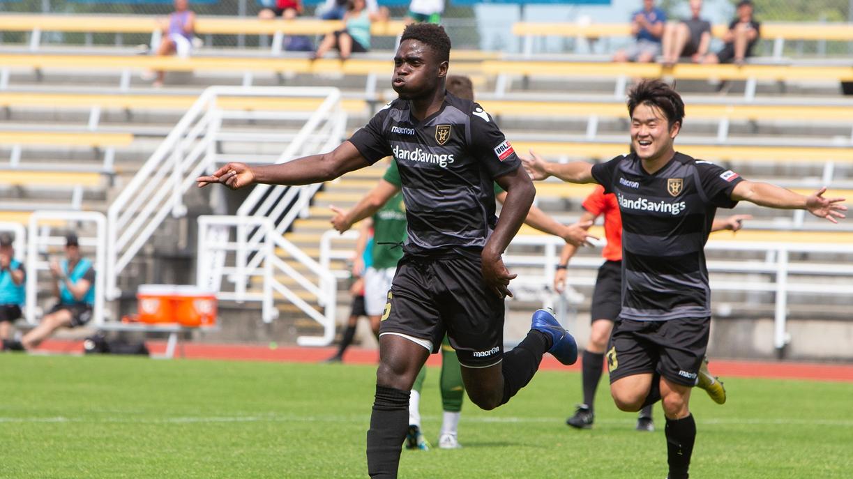 News: Highlanders Announce First Signing For 2020 Season - Victoria ...