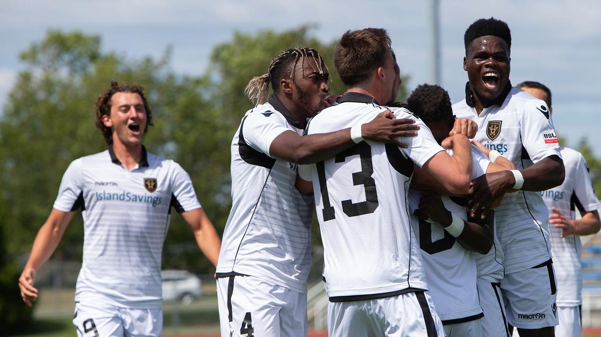 News: Highlanders Bounce Back With 2-1 Win Over Foothills FC - Victoria ...