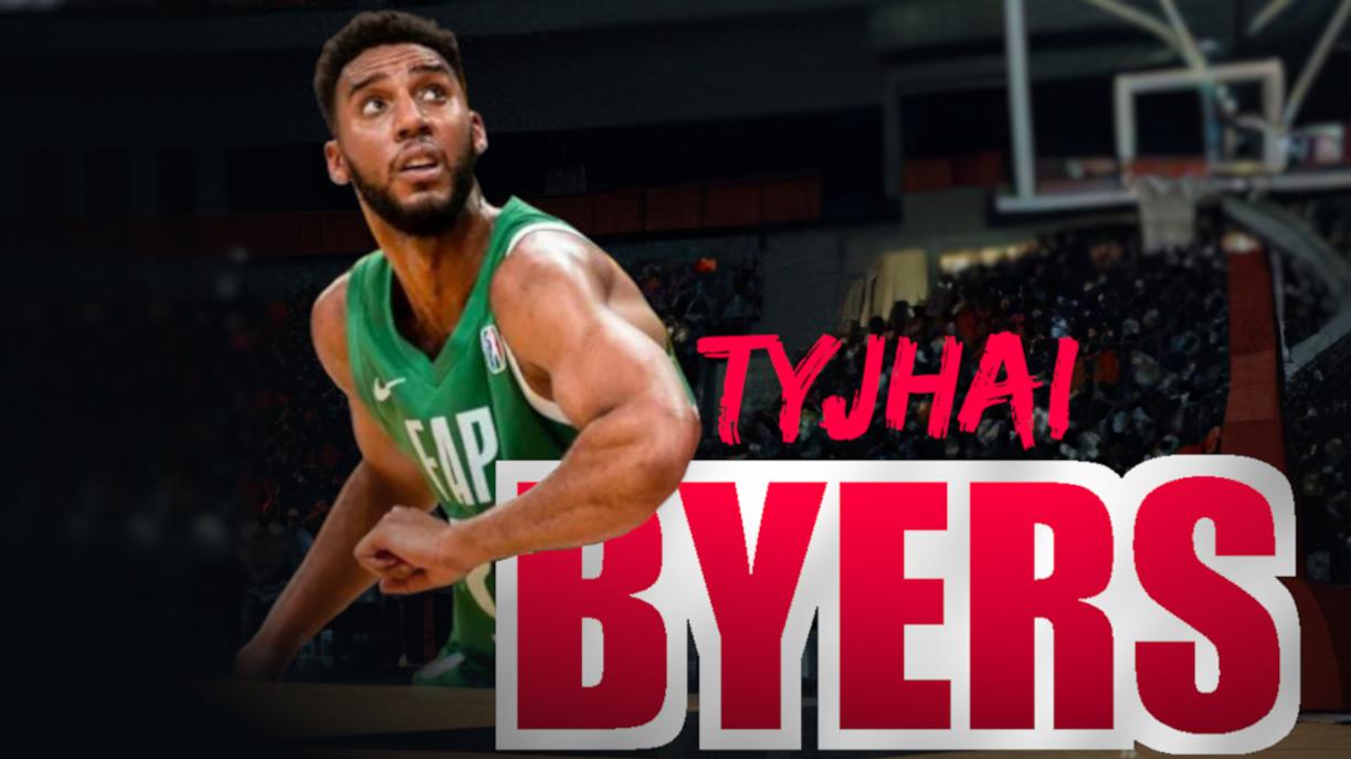 News: Roar Sign 7-Foot All-Star - 4 Bears Roar