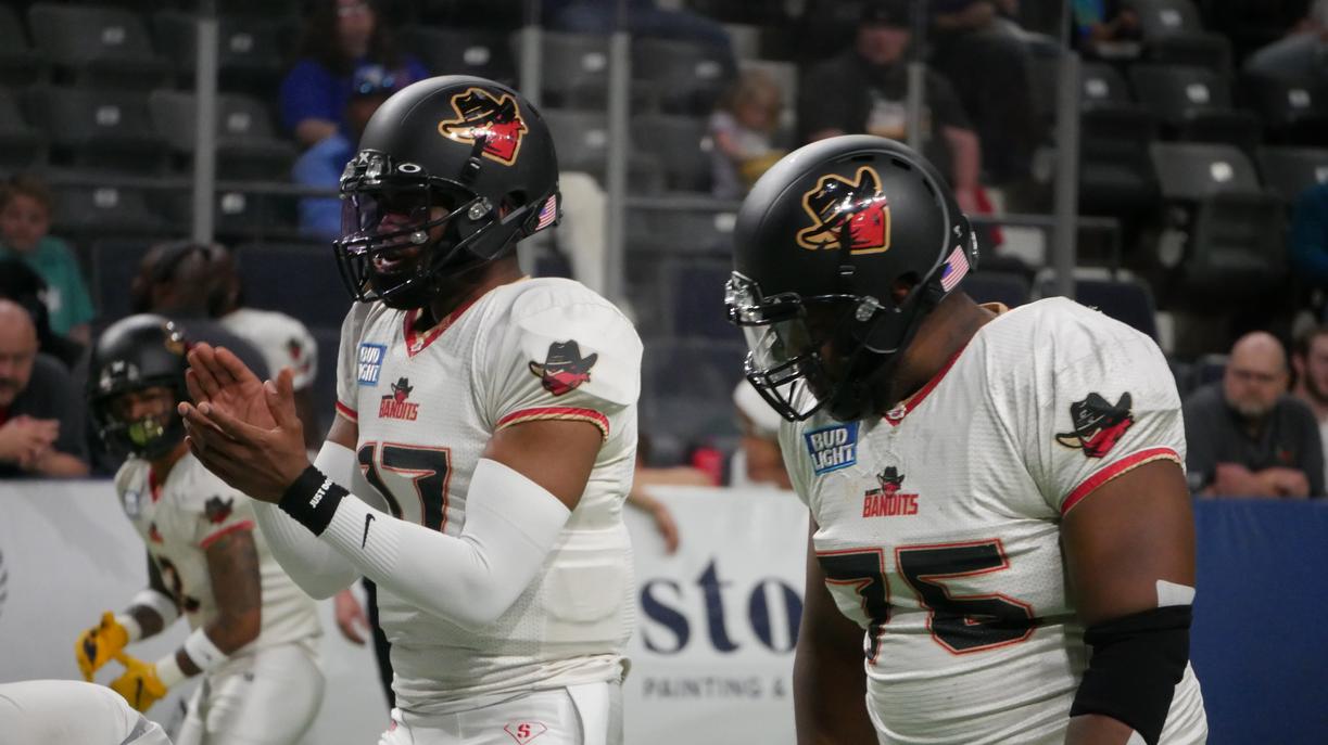 News: Recap: Bandits vs Topeka Tropics - Sioux City Bandits