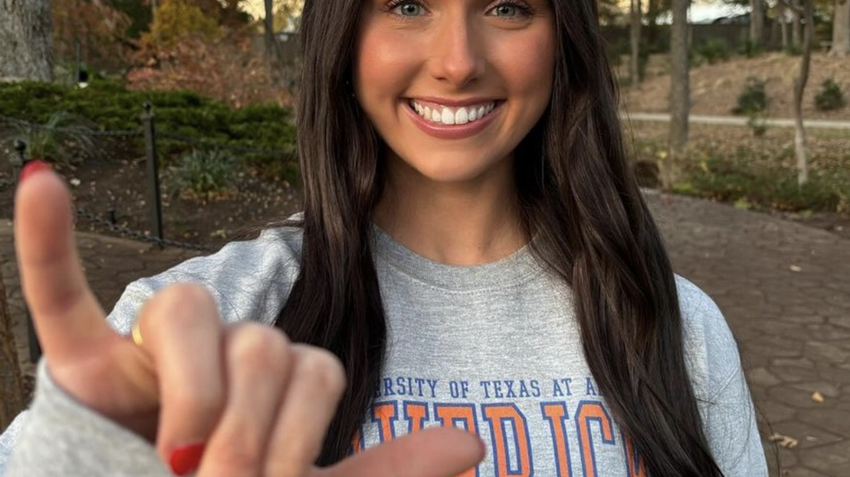 News: TAV Alumni Sydney Gholson Commits to UT Arlington - Texas ...