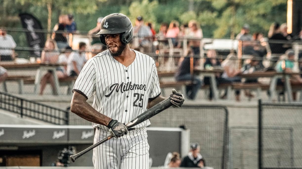 News: MILKMEN RALLY LATE, BUT DROP GAME TWO TO CHICAGO IN EXTRA INNINGS ...
