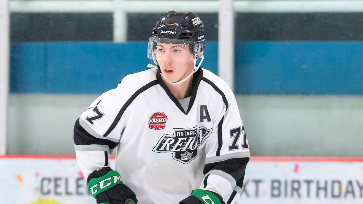 News: USPHL Reign’s Rookie of the Year #77 Zach Stangness Returns to ...