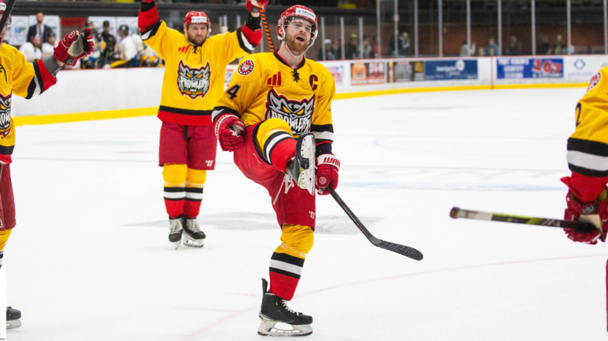 News: Prowlers Captain Evan Foley Returning - Port Huron Prowlers