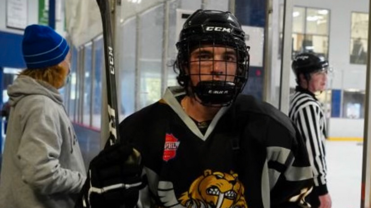 News: From Poway, Devin Wood re-signs with Sabers - San Diego Sabers