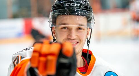 Contact - Danbury Hat Tricks