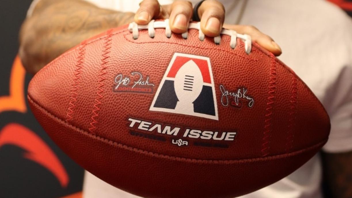 News: Coach Arthur Hobbs Arrives in Albany for Firebirds Training Camp ...