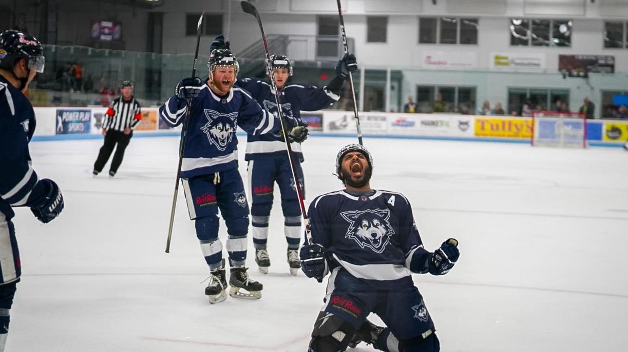News: Wolves Advance to the Quarterfinals - The Watertown Wolves