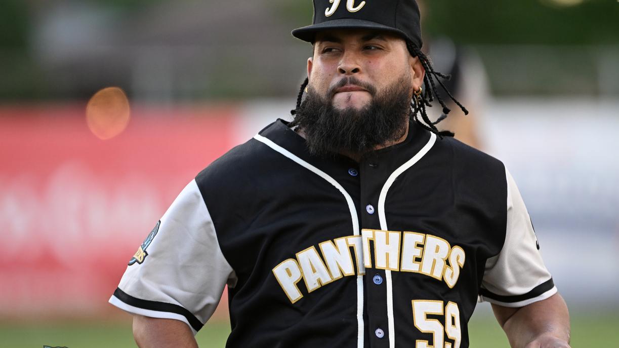 News: Panthers snap skid and squish the Fish - Kitchener Panthers