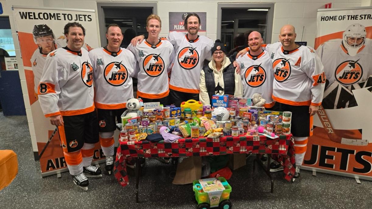 News: Jets collect food donations along with a 6th straight win heading ...