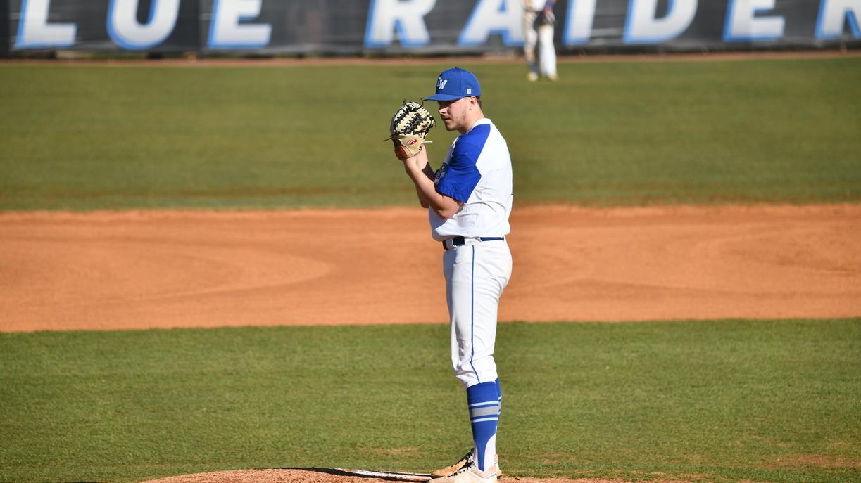 News: Majors Sign RHP Cohen Achen - Canadian Baseball League