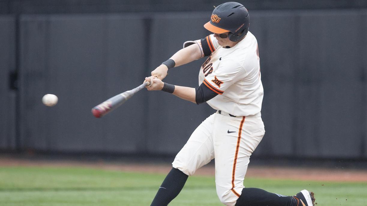 News: Eight Named to CBN All-Canadian Teams - OBJ Baseball