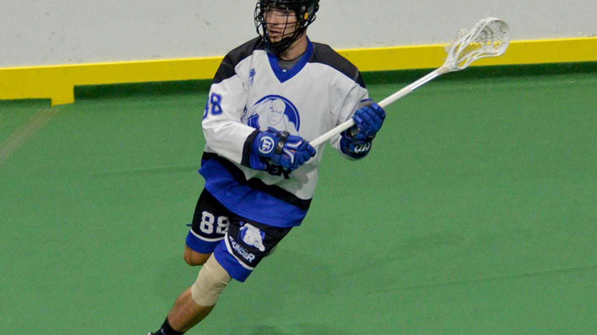 News: Strong finish helps Jr. Thunder edge Islanders - Langley Thunder