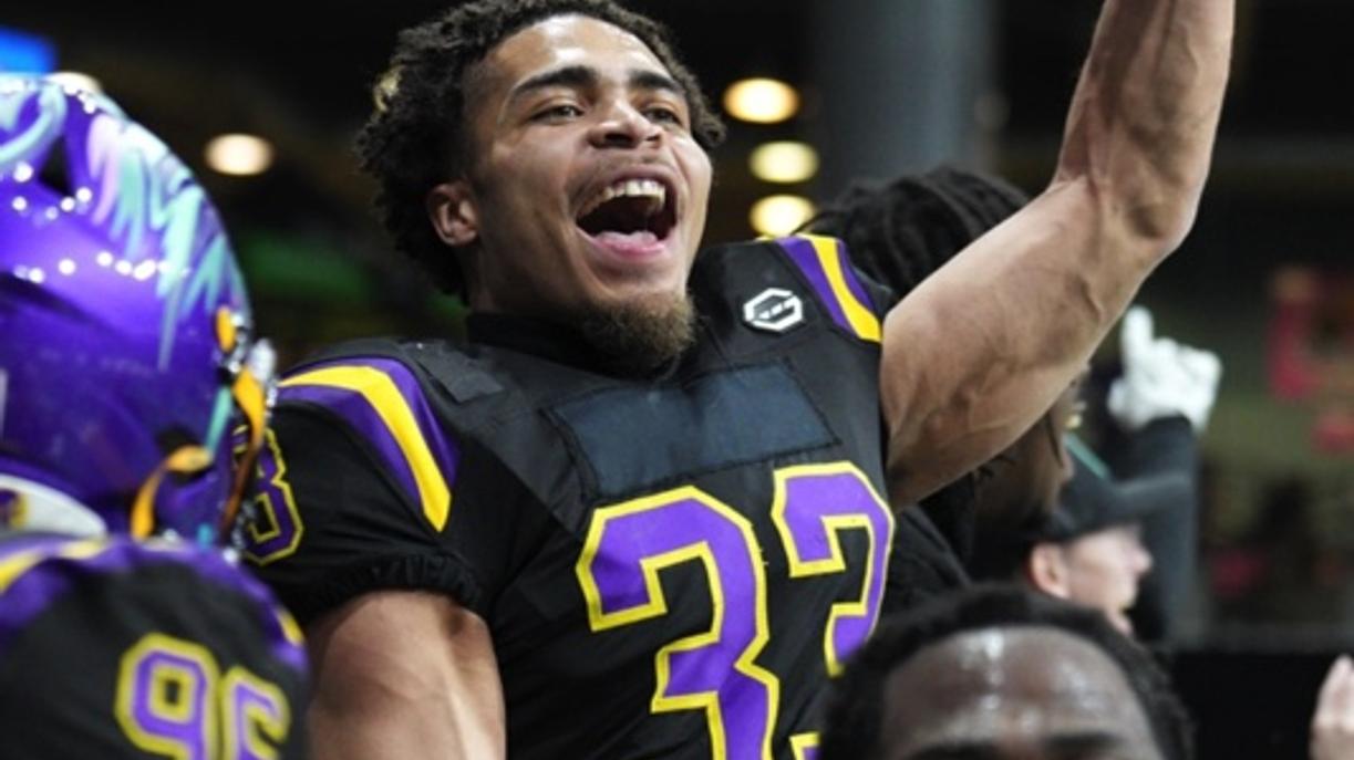 News: Wolfpack Come From Behind to Beat Lightning 35-28 - Arena ...