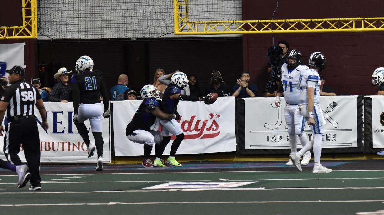 News: Storm Whips Up Trouble, Outlaws Can’t Escape the Forecast - Arena ...