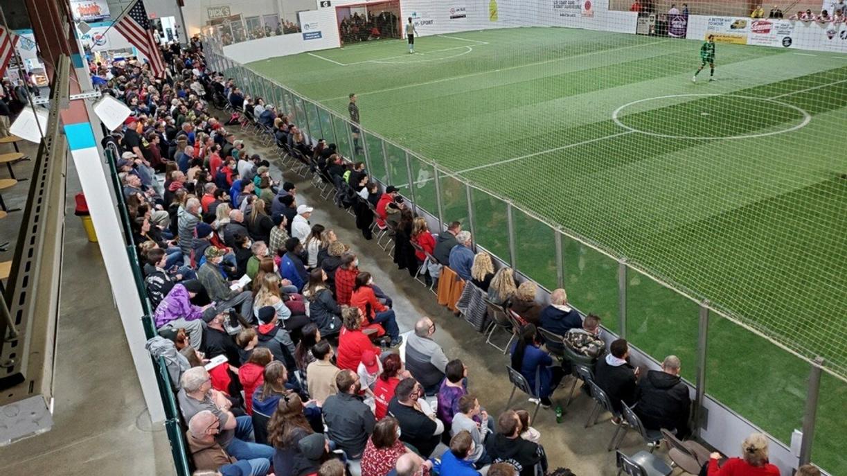 News: CLEVELAND CRUNCH DEFEATS MUSKEGON RISERS 10-5 IN HOME OPENER ...