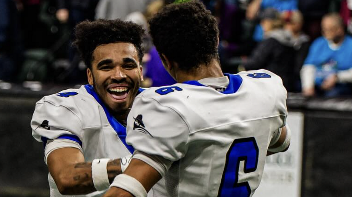 News: outlaws tame wolfpack 49-12, start season 2-0 - Outlaws Arena ...