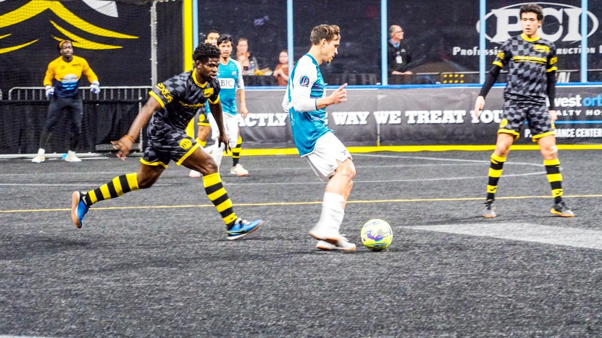 News: AMBUSH DROP A CLOSE ONE IN MILWAUKEE - St. Louis Ambush